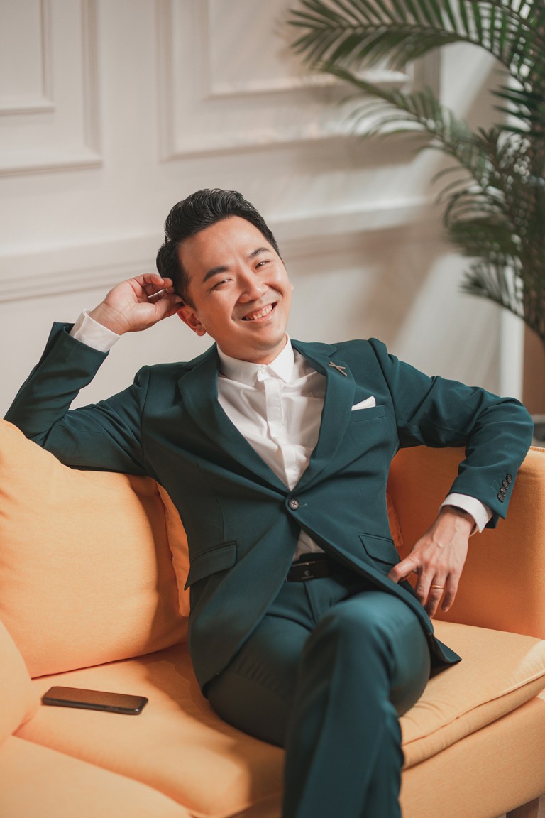 Jimmy Foo Ascends to New Heights | EZ MALAYSIA.NEWS